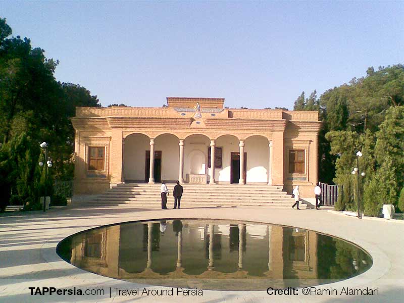 Uber in Iran? Try Snapp | Iran's Biggest Taxi APP | +Video