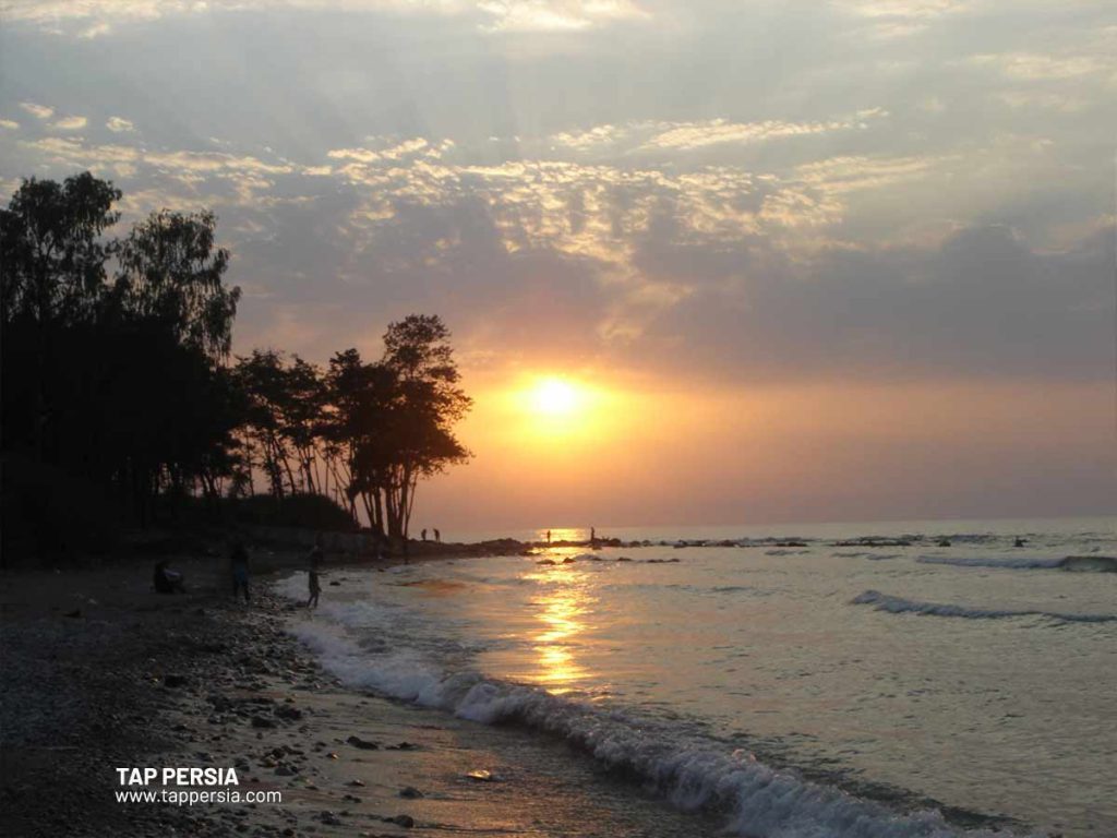 Beaches in Iran: A Complete Guide to the Most Stunning Iranian ...